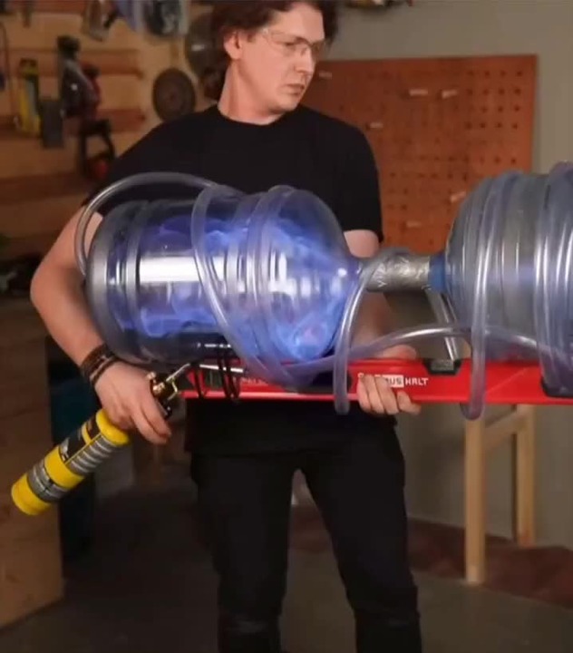 Armor Piercing Napalm Plasma Canon. AH YES. - Meme by H00man :) Memedroid