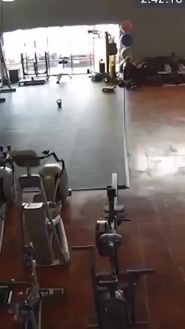 Trainer told me to keep a tighter workout schedule - Meme by ...