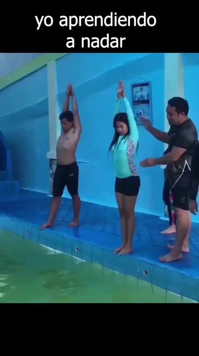 yo aprendiendo a nadar - Meme subido por UrielNano :) Memedroid