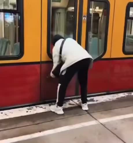 Must have a secret entrance somewhere - Meme by GoatLEAD :) Memedroid