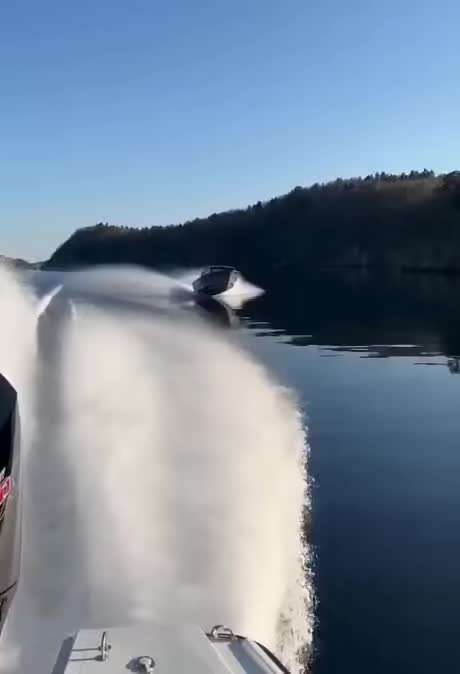 Flying boat - Meme by exonx5 :) Memedroid