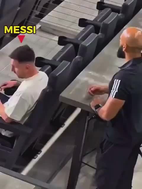 Messi's bodyguard - Meme by LordEnemyFire :) Memedroid