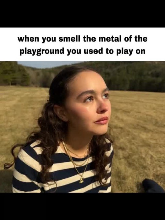 Girl harmonizing with a fan meme - Meme by Dutta0101 :) Memedroid