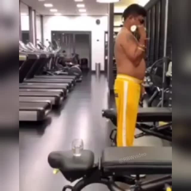 Alguém aí bebeu um caudo de suor kkkkk - Meme by Davi_garaio :) Memedroid