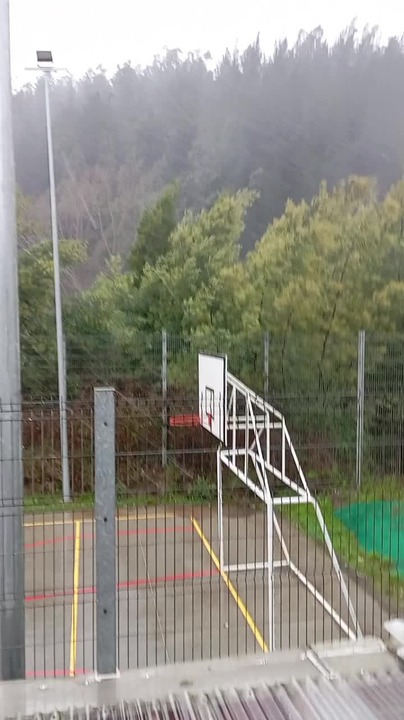 A ESO LE LLAMAS TORMENTA - Meme subido por Pochita.memesrandom :) Memedroid