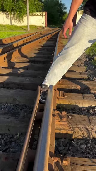 Stuck - Meme by Knot_daddy :) Memedroid