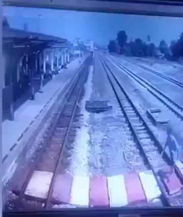 hoy en diá con los moviles seguroq ue apsa más - Meme by antiagolax ...