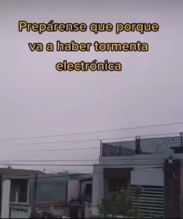 Tormenta electrónica - Meme subido por josealvarez_99 :) Memedroid