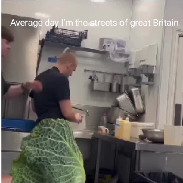 Oi down for a quick stabbin? - Meme by Scoots291 :) Memedroid