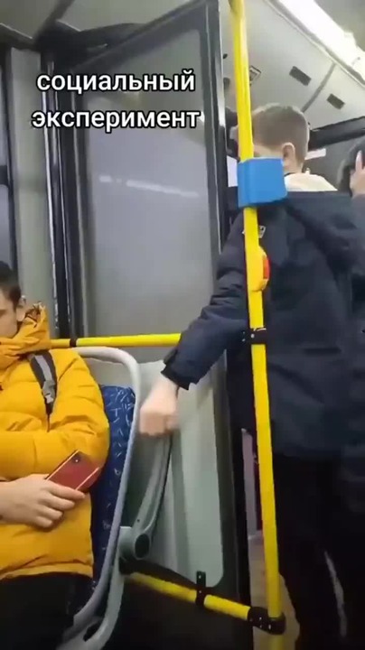 Robada en autobus - Meme subido por ratmous :) Memedroid