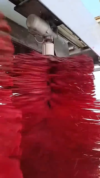 Thenuel cuando le hacen un video desmintiendo sus boludeces: - Meme ...