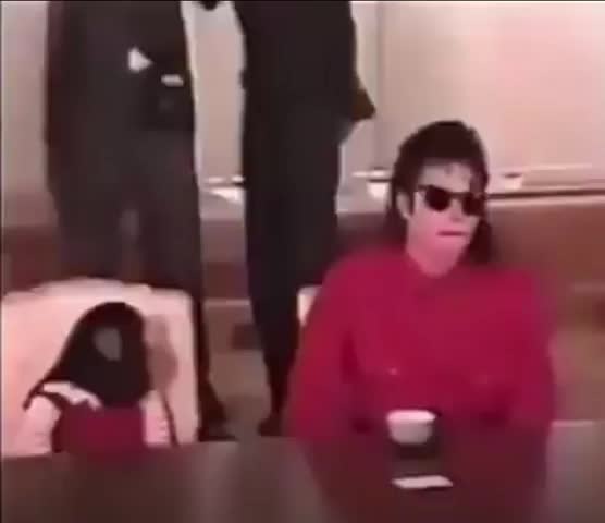Michael Jackson and his monkey - Meme by PoisonIVYrex :) Memedroid