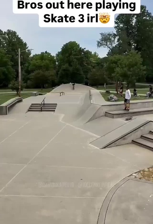 Awesome skate trick - Meme by mafiadax :) Memedroid