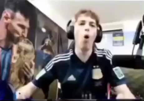 Dabo bailando - Meme by Niko_64bits :) Memedroid