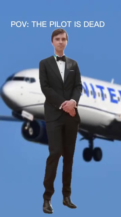 Yo con 150 horas jugando Microsoft Flight Simulator. - Meme subido por ...