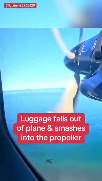 Your luggage is fine - Meme by roawesome :) Memedroid