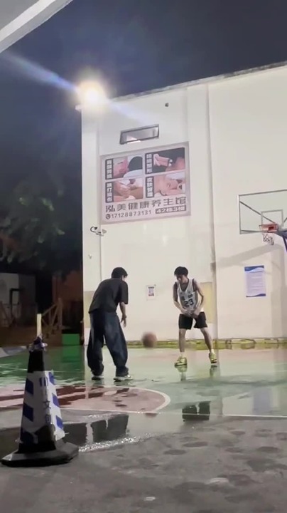 Un dribbling de calidad - Meme subido por Kizux2 :) Memedroid