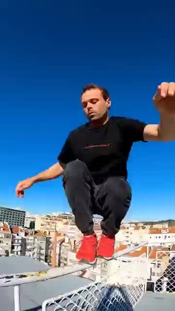 ¿Cual grito es real? - Meme subido por PaseSetsoLoL :) Memedroid