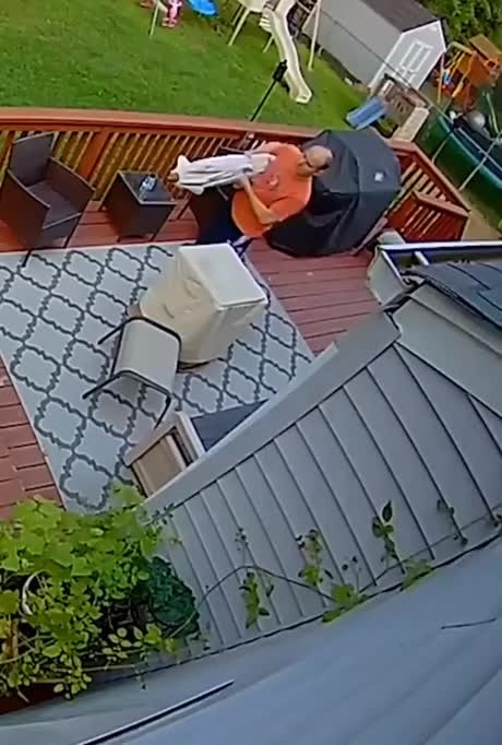 oopsie - Meme by GoatLEAD :) Memedroid